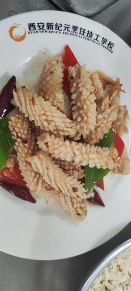 红烧鱿鱼卷怎么做_红烧鱿鱼卷的做法大全-第2张图片-山城妙识 红烧鱿鱼卷怎么做_红烧鱿鱼卷的做法大全-第2张图片-山城妙识