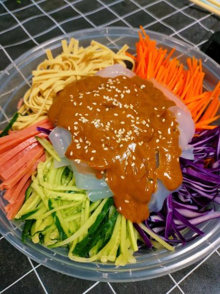 五彩拉皮的家常做法_五彩拉皮怎么做才好吃-第2张图片-山城妙识