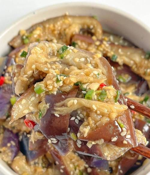 蒜泥拌茄子怎么做_蒜泥拌茄子热量高吗-第3张图片-山城妙识