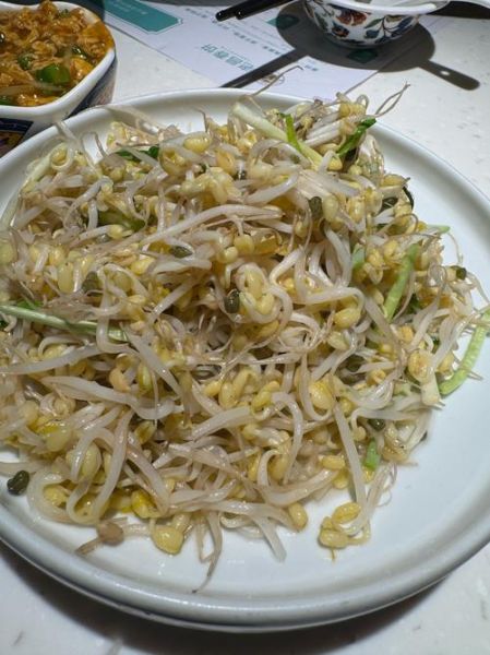 炒黄豆芽要不要焯水_焯水后口感会变差吗-第3张图片-山城妙识 炒黄豆芽要不要焯水_焯水后口感会变差吗-第3张图片-山城妙识