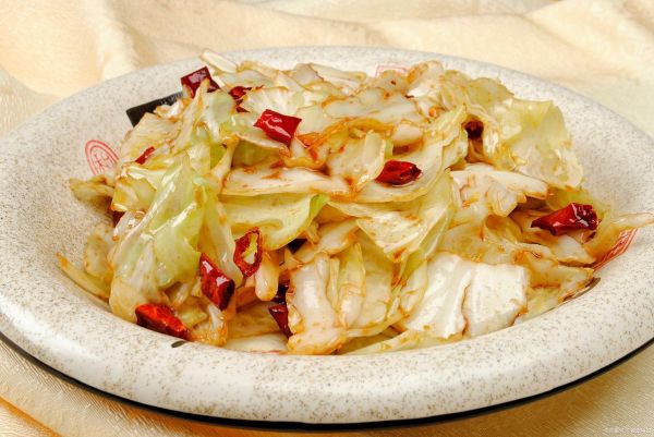 洋白菜炒肉怎么做_洋白菜炒肉热量高吗-第3张图片-山城妙识 洋白菜炒肉怎么做_洋白菜炒肉热量高吗-第3张图片-山城妙识