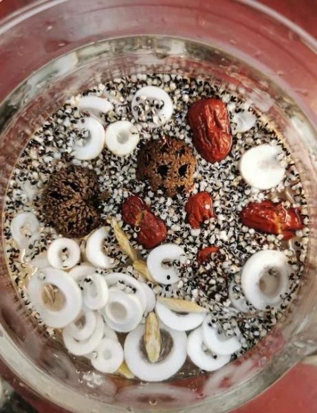 通草下奶一次用多少_通草下奶的正确用量-第1张图片-山城妙识 通草下奶一次用多少_通草下奶的正确用量-第1张图片-山城妙识