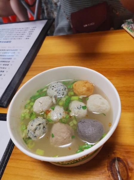 肉丸炒什么配菜好吃_肉丸炒青菜还是菌菇更香-第2张图片-山城妙识 肉丸炒什么配菜好吃_肉丸炒青菜还是菌菇更香-第2张图片-山城妙识