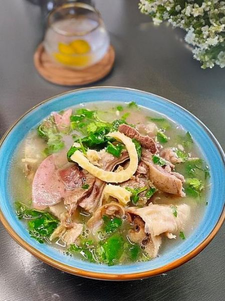 羊杂汤的功效与作用_羊杂汤适合什么人喝-第1张图片-山城妙识 羊杂汤的功效与作用_羊杂汤适合什么人喝-第1张图片-山城妙识