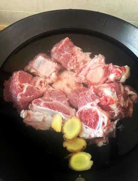 牛排炖萝卜怎么做_牛排炖萝卜要焯水吗-第2张图片-山城妙识 牛排炖萝卜怎么做_牛排炖萝卜要焯水吗-第2张图片-山城妙识