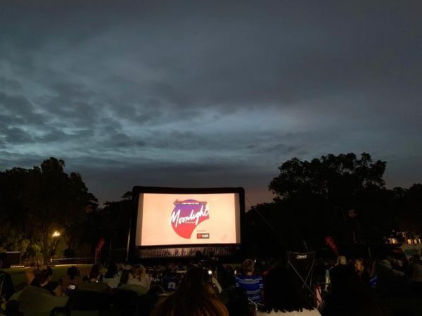 月光影院怎么免费看_月光影院最新地址在哪-第2张图片-山城妙识 月光影院怎么免费看_月光影院最新地址在哪-第2张图片-山城妙识