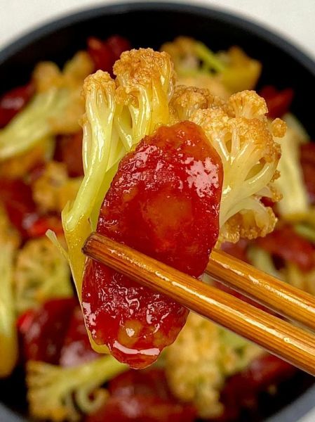 花菜要焯水吗_焯水多久才脆嫩-第1张图片-山城妙识 花菜要焯水吗_焯水多久才脆嫩-第1张图片-山城妙识