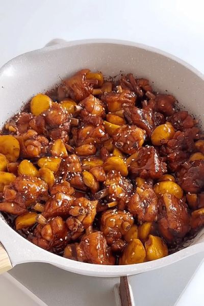 炖鸡翅的家常做法_鸡翅怎么炖才入味-第1张图片-山城妙识 炖鸡翅的家常做法_鸡翅怎么炖才入味-第1张图片-山城妙识