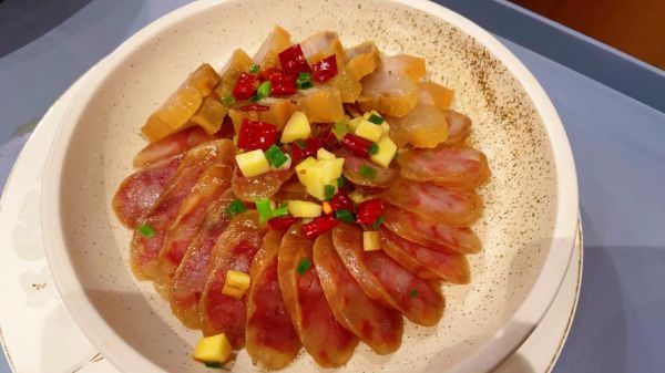 腊肉和什么一起蒸好吃_腊肉蒸什么最香-第1张图片-山城妙识 腊肉和什么一起蒸好吃_腊肉蒸什么最香-第1张图片-山城妙识