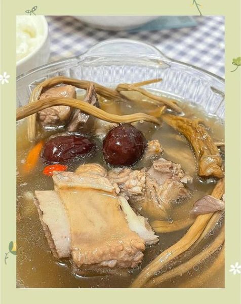 茶树菇和什么煲汤最好喝_茶树菇煲汤搭配推荐-第1张图片-山城妙识 茶树菇和什么煲汤最好喝_茶树菇煲汤搭配推荐-第1张图片-山城妙识