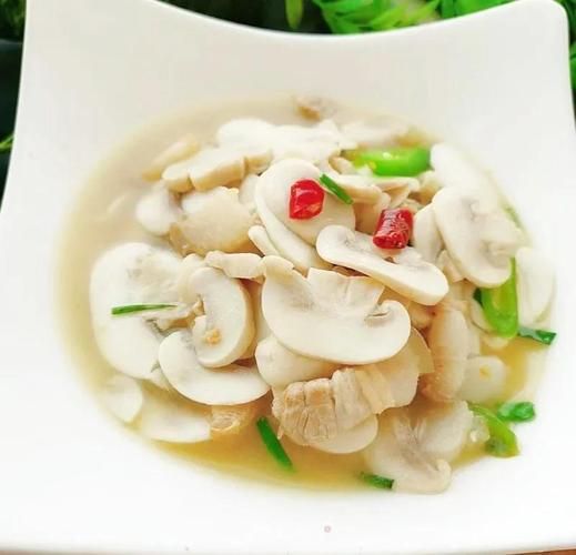 白蘑菇炒肉怎么炒好吃_白蘑菇炒肉的家常做法-第1张图片-山城妙识