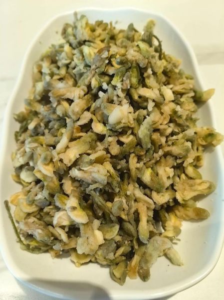 槐花麦饭怎么炒好吃_槐花麦饭炒制的技巧-第1张图片-山城妙识 槐花麦饭怎么炒好吃_槐花麦饭炒制的技巧-第1张图片-山城妙识