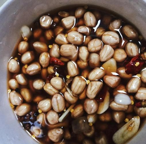 醋泡花生米怎么做才脆_醋泡花生米要不要焯水-第1张图片-山城妙识