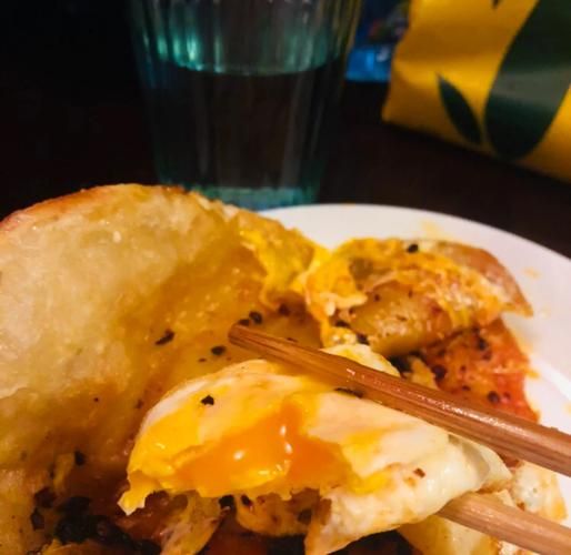 溏心煎蛋怎么做_溏心煎蛋要煎多久-第2张图片-山城妙识 溏心煎蛋怎么做_溏心煎蛋要煎多久-第2张图片-山城妙识