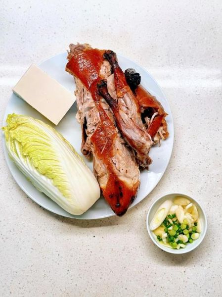 烤鸭架子怎么做好吃_烤鸭架子汤的家常做法-第2张图片-山城妙识