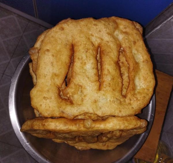 炸油饼的家常做法_炸油饼怎么做好吃-第2张图片-山城妙识