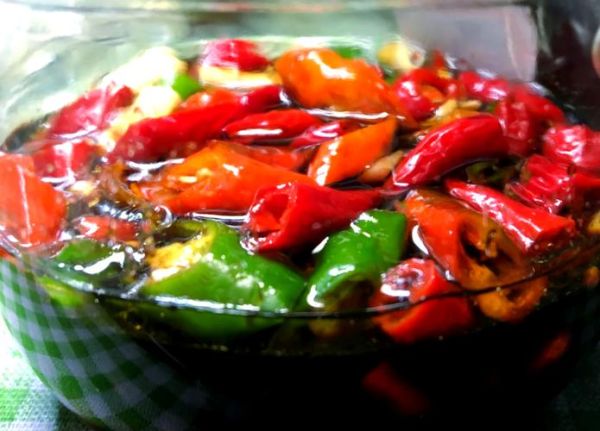 醋泡辣椒圈怎么做_醋泡辣椒圈能保存多久-第2张图片-山城妙识