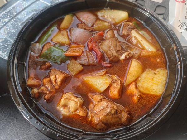 怎样炖鸡肉好吃又嫩不柴_炖鸡肉不柴的秘诀-第1张图片-山城妙识 怎样炖鸡肉好吃又嫩不柴_炖鸡肉不柴的秘诀-第1张图片-山城妙识