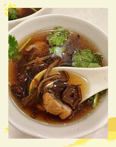 茶树菇排骨汤怎么做_茶树菇排骨汤最简单的做法-第1张图片-山城妙识 茶树菇排骨汤怎么做_茶树菇排骨汤最简单的做法-第1张图片-山城妙识