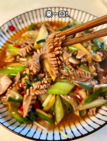 爆炒腰花正宗四川做法_腰花去腥技巧-第1张图片-山城妙识