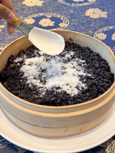 乌米饭的由来是什么_乌米饭有什么功效-第3张图片-山城妙识 乌米饭的由来是什么_乌米饭有什么功效-第3张图片-山城妙识