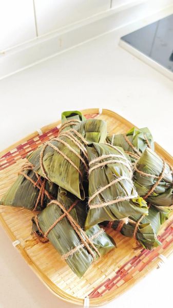 家常肉粽子怎么做_肉粽子配料有哪些-第3张图片-山城妙识