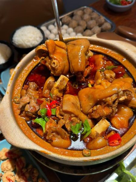 炖猪脚放什么配料_炖猪脚放什么配料才好吃-第3张图片-山城妙识 炖猪脚放什么配料_炖猪脚放什么配料才好吃-第3张图片-山城妙识