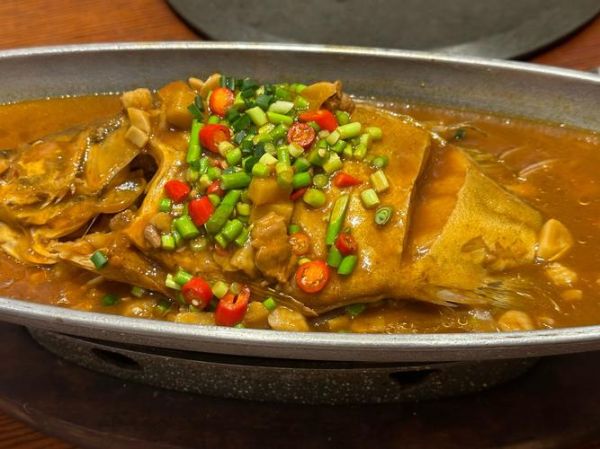 徽菜有哪些代表菜_徽菜为什么偏咸偏鲜-第3张图片-山城妙识