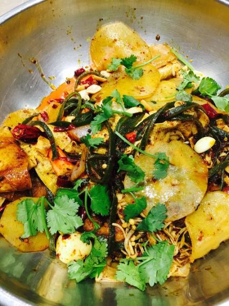 0046香辣虾加盟费用多少钱_加盟条件有哪些-第1张图片-山城妙识 0046香辣虾加盟费用多少钱_加盟条件有哪些-第1张图片-山城妙识