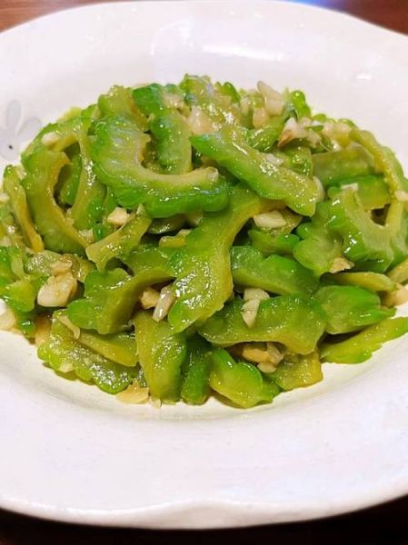 苦瓜怎么做好吃_苦瓜怎样做不苦又下饭-第1张图片-山城妙识 苦瓜怎么做好吃_苦瓜怎样做不苦又下饭-第1张图片-山城妙识