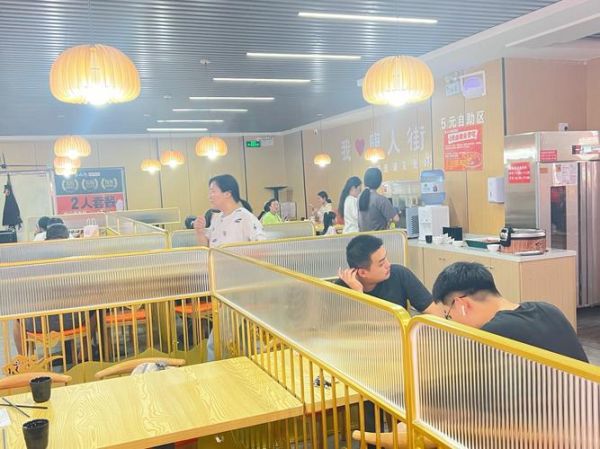 香菇鸡肉煲仔饭怎么做_香菇鸡肉煲仔饭用干香菇还是鲜香菇-第3张图片-山城妙识 香菇鸡肉煲仔饭怎么做_香菇鸡肉煲仔饭用干香菇还是鲜香菇-第3张图片-山城妙识