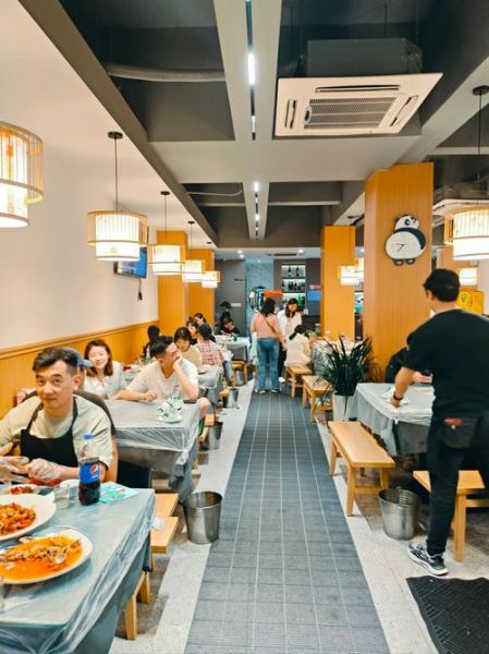 正宗油焖小龙虾配方_油焖小龙虾怎么做才入味-第2张图片-山城妙识 正宗油焖小龙虾配方_油焖小龙虾怎么做才入味-第2张图片-山城妙识