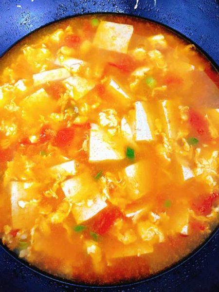 家常西红柿豆腐汤怎么做_西红柿豆腐汤简单做法-第1张图片-山城妙识 家常西红柿豆腐汤怎么做_西红柿豆腐汤简单做法-第1张图片-山城妙识