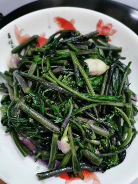 红菜苔怎么炒好吃_红菜苔的做法大全家常-第2张图片-山城妙识 红菜苔怎么炒好吃_红菜苔的做法大全家常-第2张图片-山城妙识