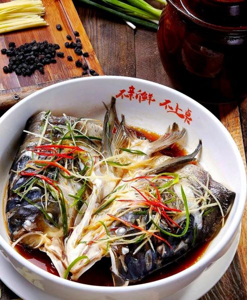 清蒸鱼头怎么做_清蒸鱼头蒸几分钟才熟-第2张图片-山城妙识 清蒸鱼头怎么做_清蒸鱼头蒸几分钟才熟-第2张图片-山城妙识