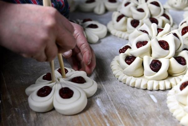 河南枣花馍怎么做_枣花馍蒸多久才开花-第3张图片-山城妙识 河南枣花馍怎么做_枣花馍蒸多久才开花-第3张图片-山城妙识