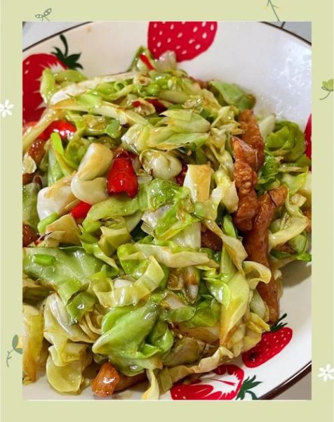 炒圆白菜怎么炒好吃_圆白菜要不要焯水-第3张图片-山城妙识 炒圆白菜怎么炒好吃_圆白菜要不要焯水-第3张图片-山城妙识