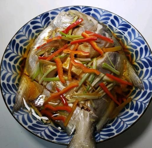 清蒸鲳鱼要多长时间_清蒸鲳鱼怎么做好吃-第1张图片-山城妙识