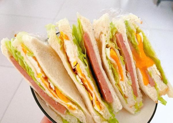 最简单的三明治怎么做_新手零失败步骤-第1张图片-山城妙识 最简单的三明治怎么做_新手零失败步骤-第1张图片-山城妙识