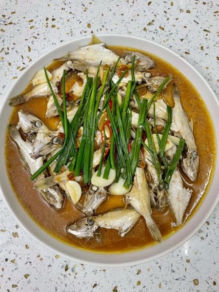 红烧剥皮鱼怎么做_红烧剥皮鱼用什么鱼最好-第2张图片-山城妙识 红烧剥皮鱼怎么做_红烧剥皮鱼用什么鱼最好-第2张图片-山城妙识