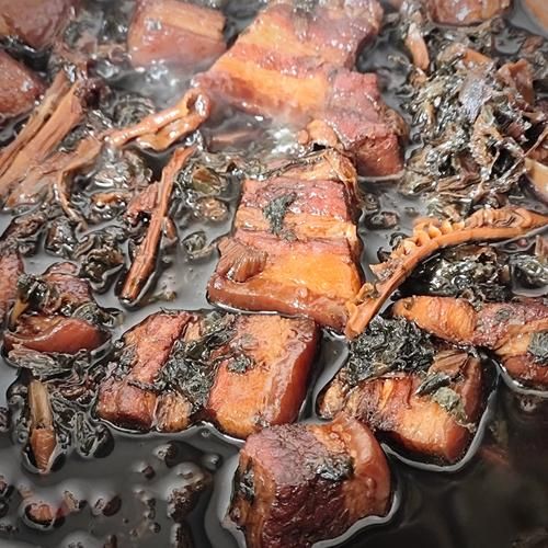 梅干菜烧肉怎么做才好吃_梅干菜烧肉正宗做法-第1张图片-山城妙识 梅干菜烧肉怎么做才好吃_梅干菜烧肉正宗做法-第1张图片-山城妙识