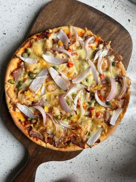 披萨面饼配方比例_如何做出外脆内软-第1张图片-山城妙识