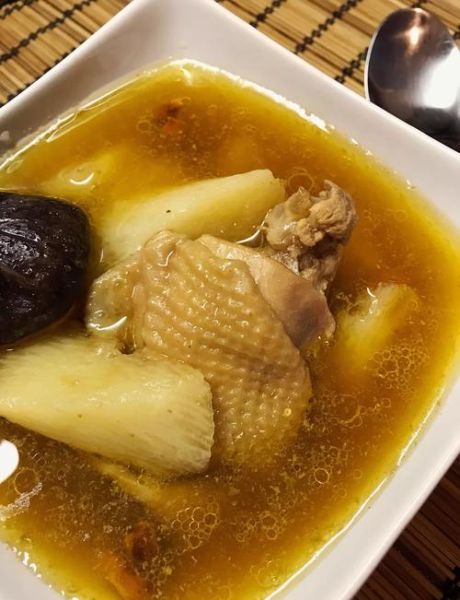 怎么炖鸡肉又嫩又烂_鸡肉不柴的秘诀-第1张图片-山城妙识 怎么炖鸡肉又嫩又烂_鸡肉不柴的秘诀-第1张图片-山城妙识