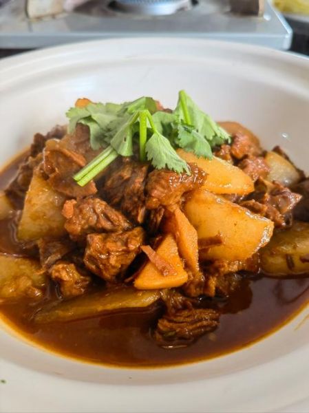 焖牛腩萝卜怎么做好吃_牛腩萝卜简单做法-第2张图片-山城妙识 焖牛腩萝卜怎么做好吃_牛腩萝卜简单做法-第2张图片-山城妙识