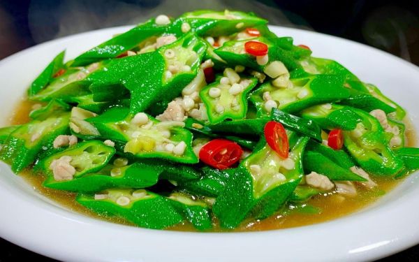 素炒秋葵怎么做才脆嫩_秋葵要不要焯水-第1张图片-山城妙识