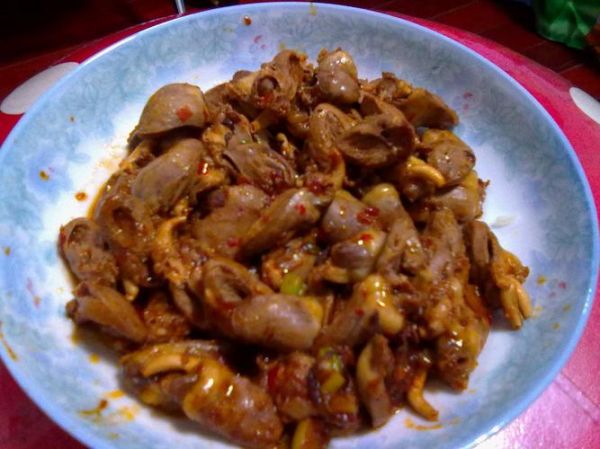 炒鸡心怎么炒好吃_鸡心去腥技巧-第3张图片-山城妙识 炒鸡心怎么炒好吃_鸡心去腥技巧-第3张图片-山城妙识