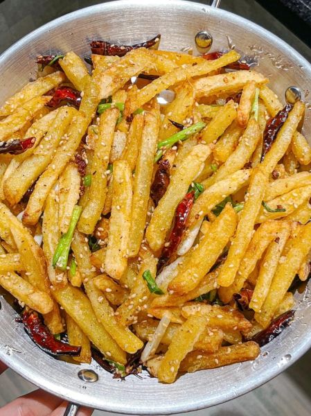 干锅土豆条怎么做_干锅土豆条用哪种土豆-第1张图片-山城妙识