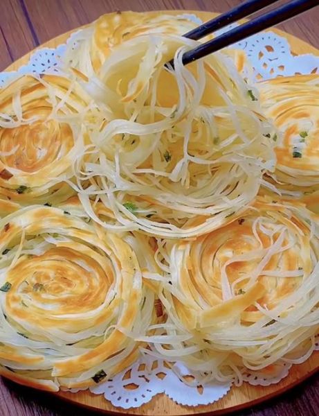 盘丝饼怎么做_盘丝饼的做法视频教程-第1张图片-山城妙识 盘丝饼怎么做_盘丝饼的做法视频教程-第1张图片-山城妙识