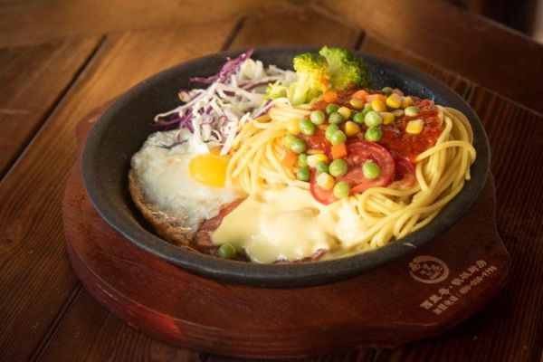 铁板意面热量高吗_铁板意面减肥能吃吗-第1张图片-山城妙识 铁板意面热量高吗_铁板意面减肥能吃吗-第1张图片-山城妙识