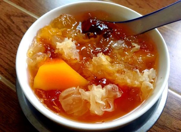 雪莲子桃胶的做法_雪莲子桃胶怎么吃-第1张图片-山城妙识